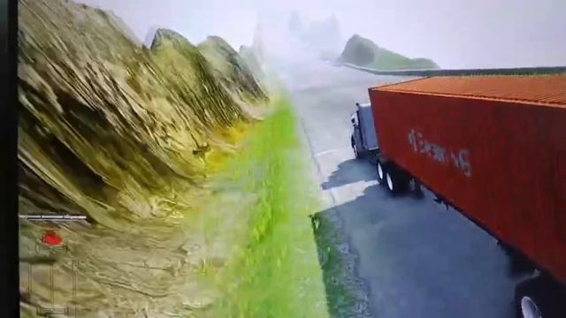 сможет ли проехать фура с горки с подлохом