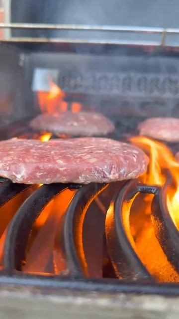 🔥Гриль с "Азбукой Севера": Вкус лета на максимум! 🌞