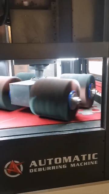 Станок для удаления заусенцев и скругления кромок QC916