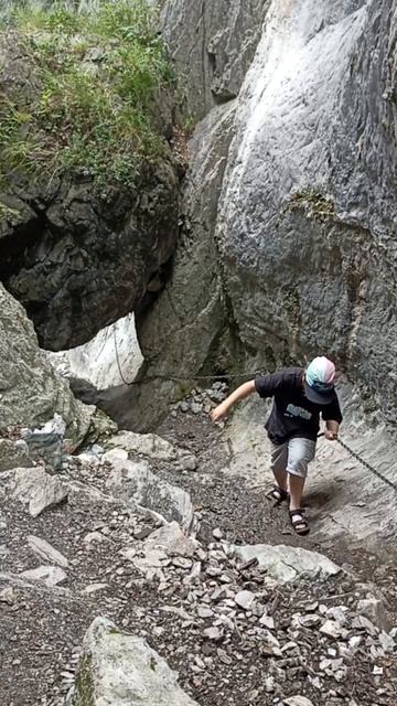 Горный Алтай. Скала Баатыр-Таш. https://t.me/mir_glazami_idushego