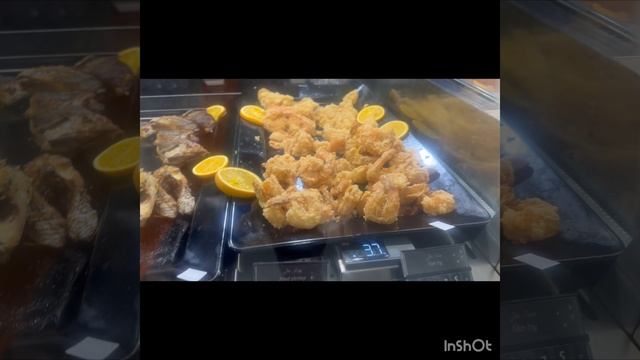 Торговый центр Ситицентр . Катар . Зашли посмотреть кафетерий и цены .