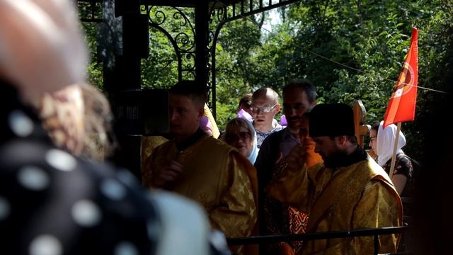 Крестный ход в Романово-Борисоглебске (Тутаев) в 2024 году