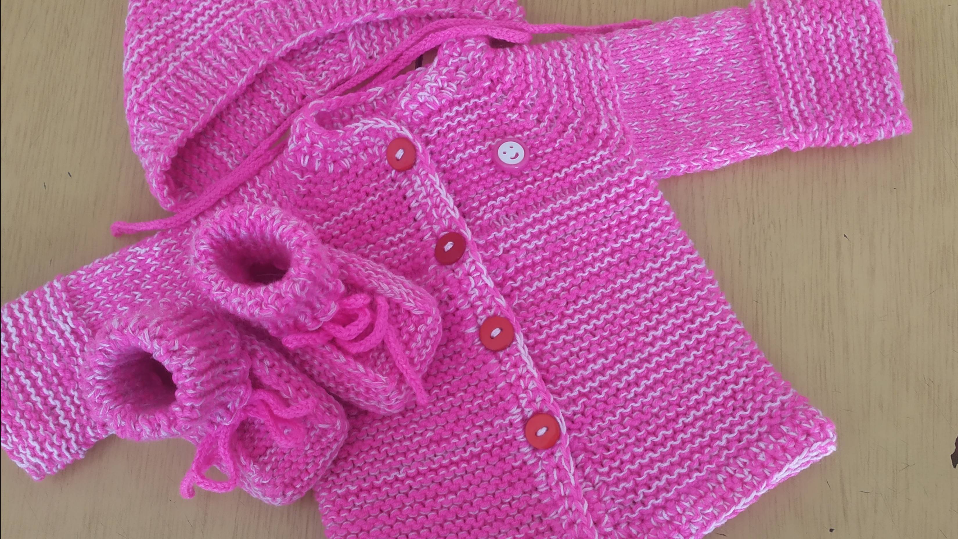 КОФТОЧКА МАЛЫШКЕ.ТЕПЕРЬ БОСОНОЖКИ В ОДНОМ ЦВЕТЕ.