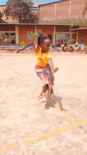 Ритмичный танец-Французская Полинезия