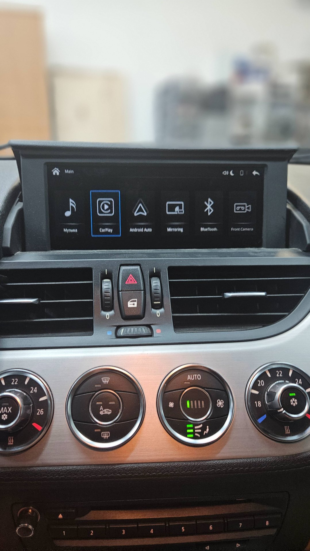 BMW Z4 2010 CIC  установка блока CarPlay Android Auto #carplay #automobile #bmwcic #carplaybmw