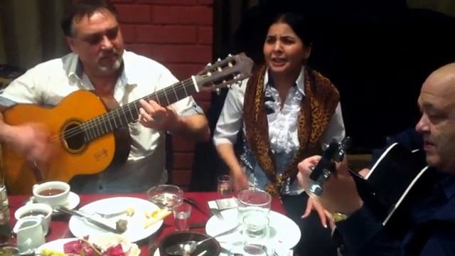 Цыгане поют "Ай да ту, зима"