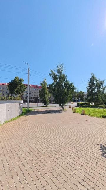 Вечерний или дневной Тинькофф холл нравится больше? Голосуем! #Уфа