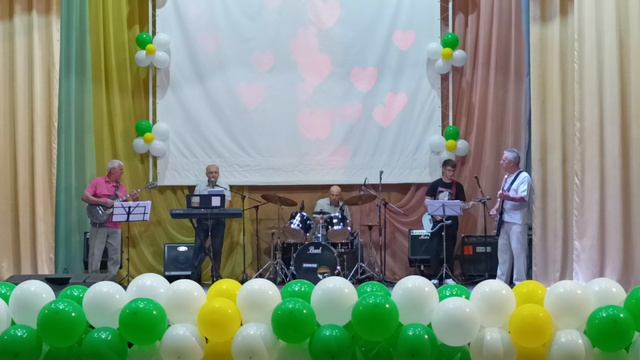 "Вероника Перепёлкина" в исполнении ВИА "Союз" на концерте ко дню семьи любви и верности. с.Табуны