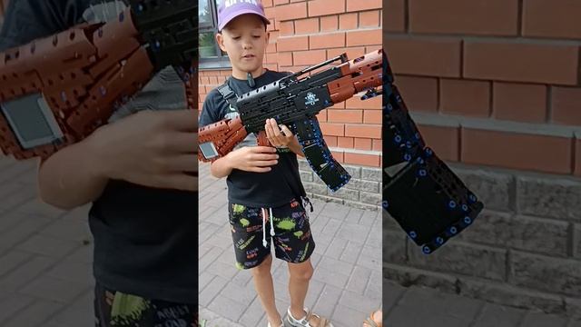 Лего Калашников (обзор)