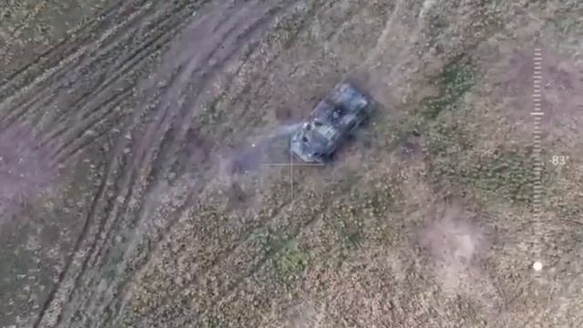 Уничтожение финского бронетранспортёра patria 6*6 в объективе нашего Мавика, переданного разведчикам