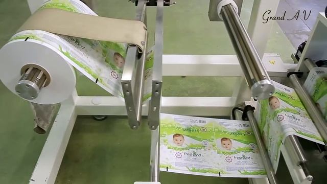 Салфетки Big Size с пластиковым клапаном