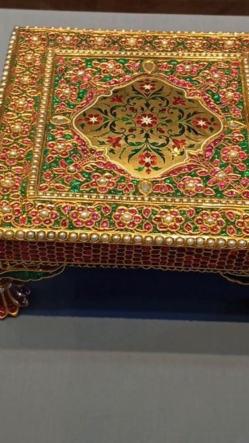 Безмерно обожая изумруд. Выставка в Эрмитаже. Эпизод третий.