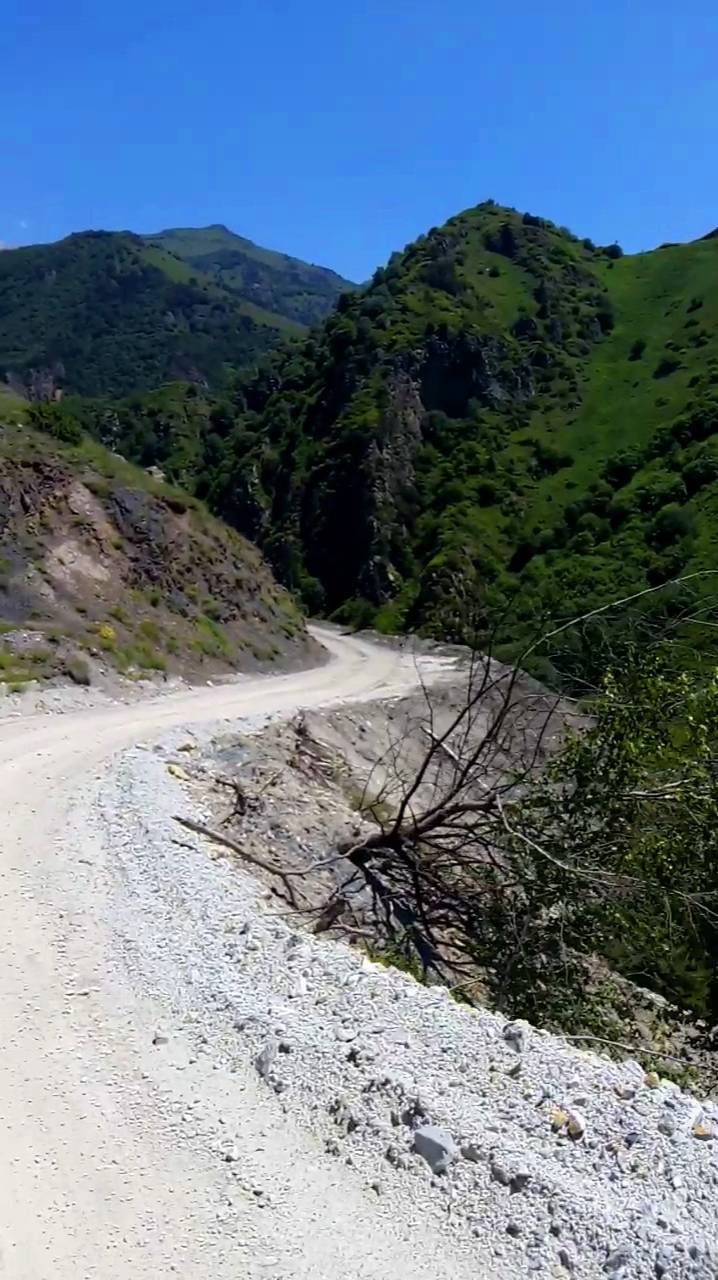 Горные дороги. Алагирский район Северной Осетии