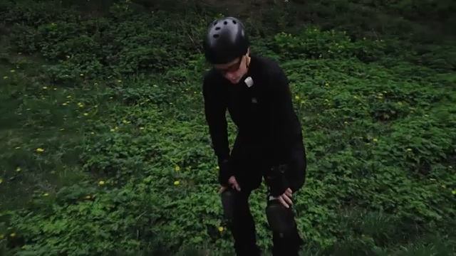 Как встать на ролики? Первые шаги для новичков - Богдан расскажет!  #сезонконтентаRUTUBE