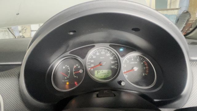 1527 SUBARU FORESTER SG5 EJ202 2004 год.