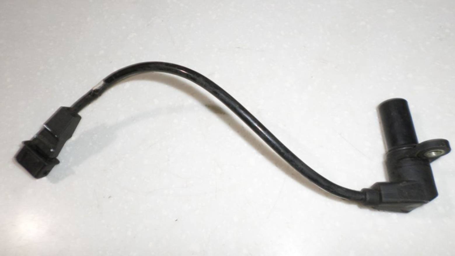 Датчик коленвала на Шевролет.купил на озон.