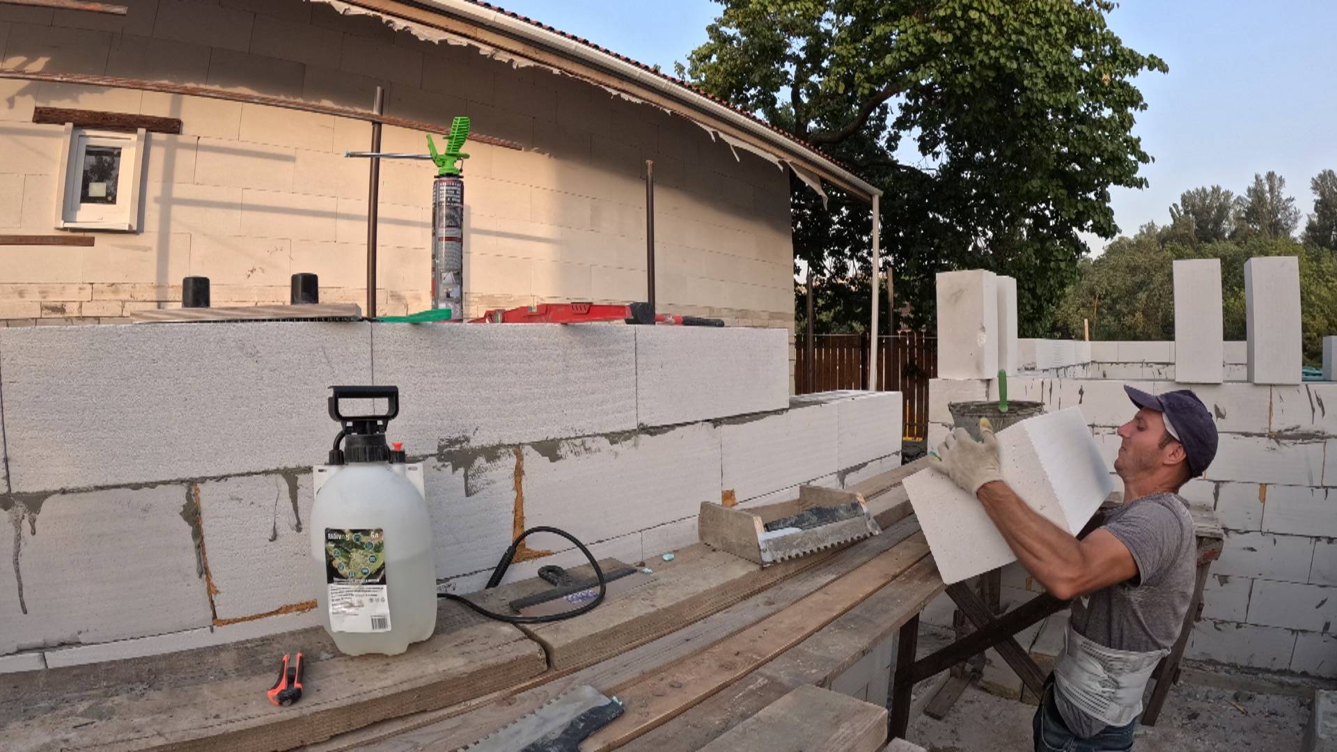 КЛАДКА БЛОКОВ В +40 В ОДИНОЧКУ СТРОЮ ДОМ ИЗ ГАЗОБЛОКА #газоблок  #доммечты   #домизгазоблока