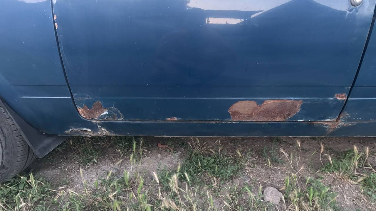 Простой кузовной ремонт авто своими руками без шпаклёвки.