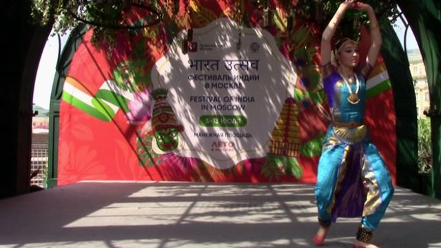 Тиллана | Кришна Варнам | Стиль Бхаратанатьям | АННА БЕЗЕКА | Бхарат Утсав | Москва