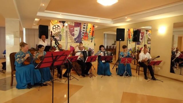 "Заиграй, моя волынка" и "Ах, ты, берёза"