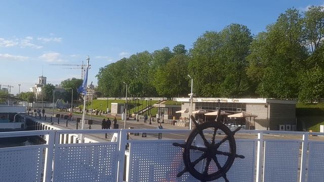 Возвращение к причалу.