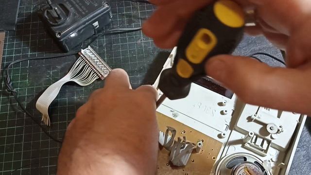 Разбор телефона с определителем номера