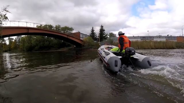 Видео обзор от пользователя на лодку  HD 320 НДНД