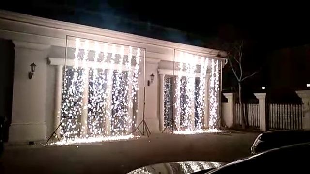 Волшебная атмосфера: Огнепад за окном на Вашем мероприятии)