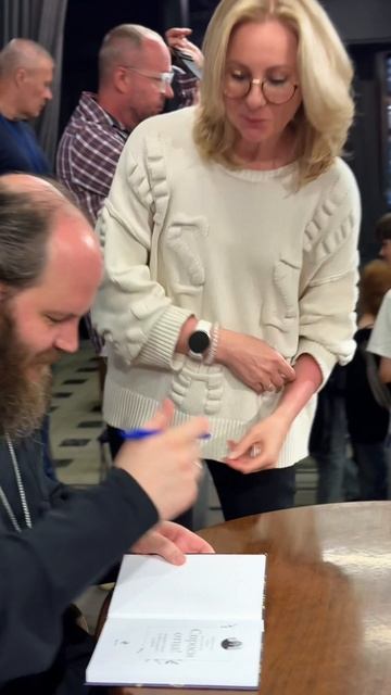 «Спроси отца»: встреча с отцом Павлом Островским в Московском доме книги