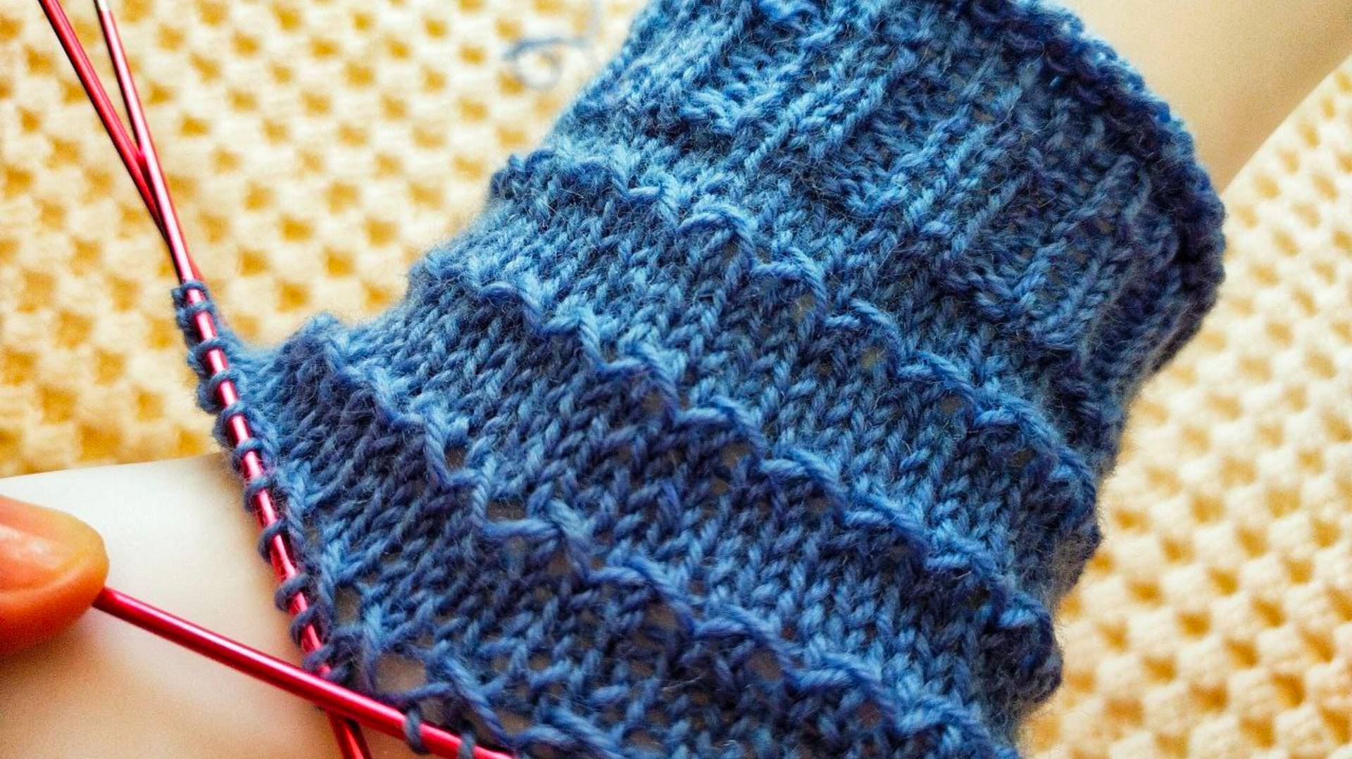 Замените лицевую гладь на этот простой узор / два ряда узора без схемы / вязание для начинающих.