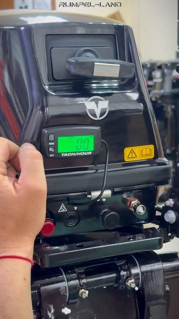 отправка в г. Бор: Tohatsu M18E2S с установкой тахометра