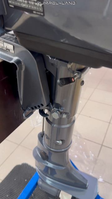 отправка в г. СПб: Yamaha F 6 CMHS
(Япония, в наличии, 165 000 руб)