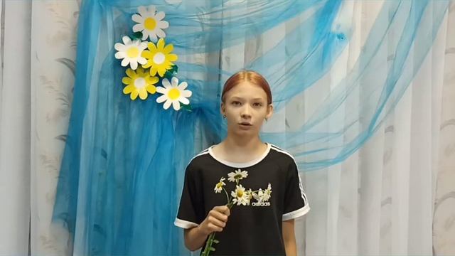 "Что может быть семьи дороже?", Читает: Ульяна Куликова, 12 лет