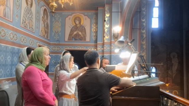 Литургия. Начало - до прокимна