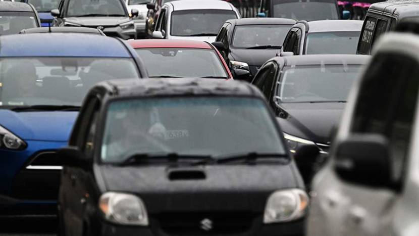 МВД предложило пересмотреть допуск праворульных машин на дороги