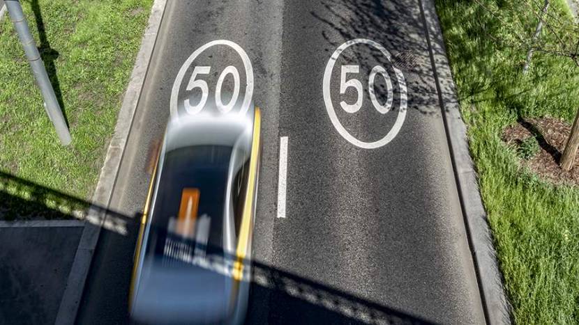 В Госдуме предложили ввести штрафы за превышение средней скорости