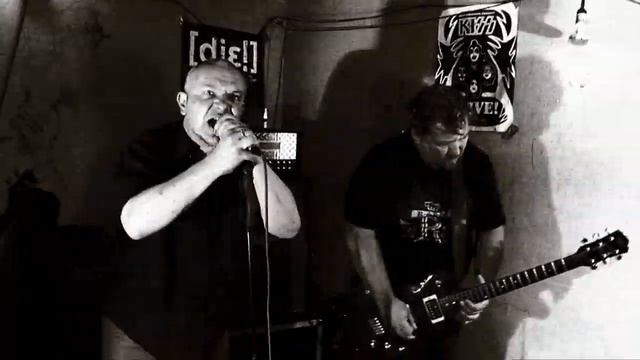 [die!] - Alles in einen Topf (Studio Performance Clip)