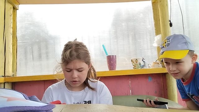 1000066614.mp4