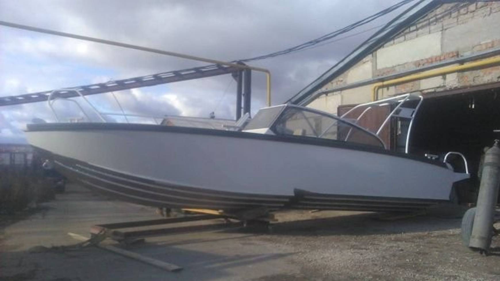 «Пантера 8R Промысловая». Высота волны на видео 1.5 м