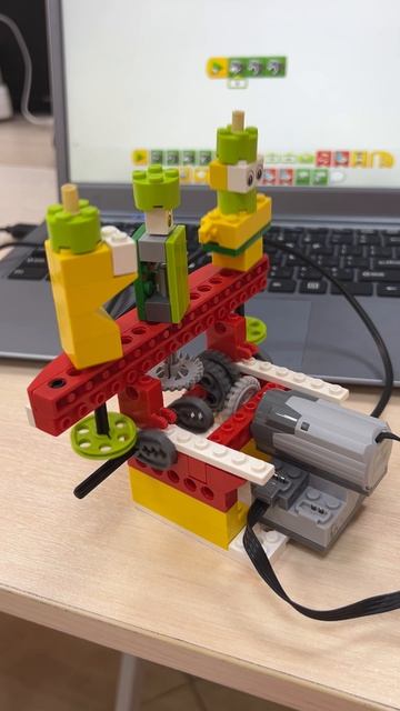 Lego We Do робототехника