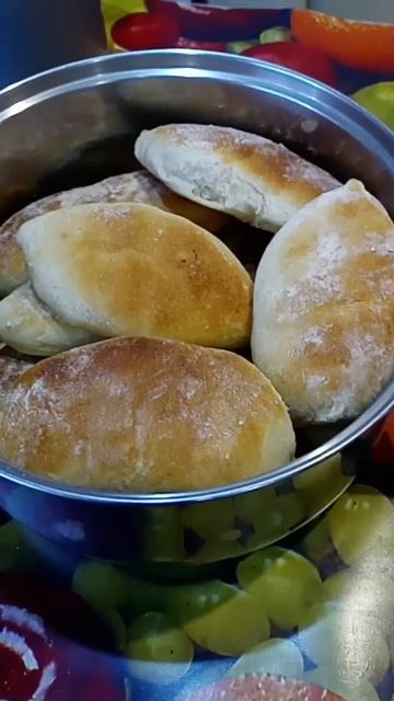 Пирожки с картошкой.