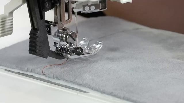 NECCHI 700 | Двойная система подачи ткани DFS