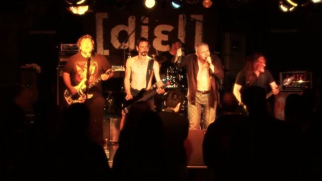 [die!] - Lüg mich an (Live  Burscheid 2010)
