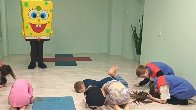 ЙОГА И ДРУГ ИЗ СКАЗКИ