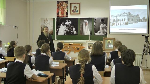 Святые Царственные сестры милосердия