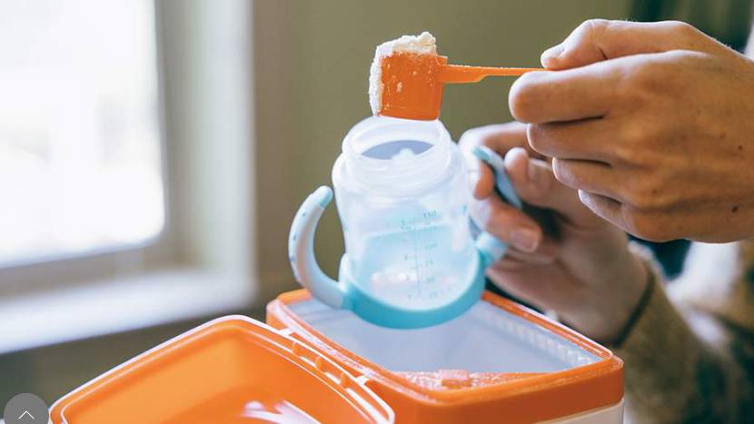 Врач рассказала о необходимости запрета молочных смесей для здоровых детей