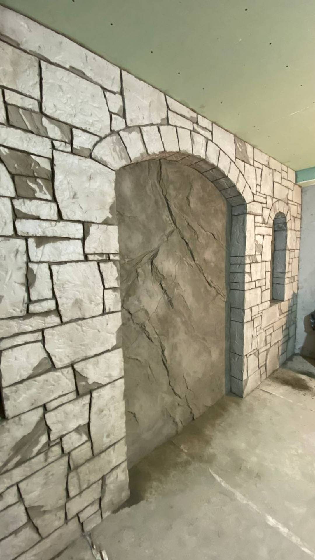 оформление стены декоративная штукатурка  скала мастер класс  Анатолий Ростов-на-дону