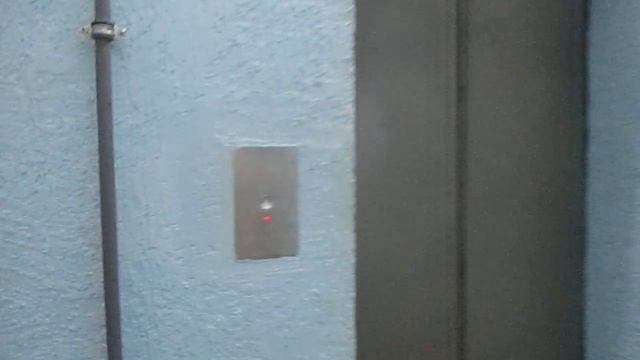 Лифты КМЗ и КМЗ-(модер. Мослифт) @ г. Москва, ул. Затонная, д. 13к1 (2466)