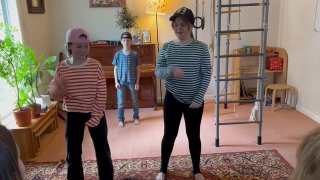 40. Танец придумала Агата (2025)