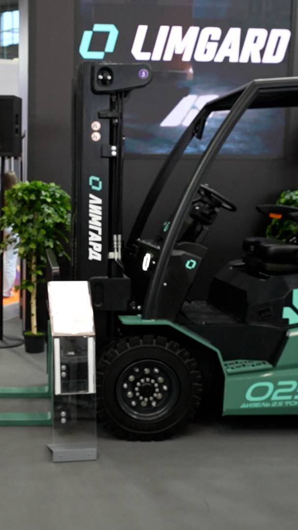 Вилочный Погрузчик Лимгард из Санкт-Петербурга - Полное видео уже на канале